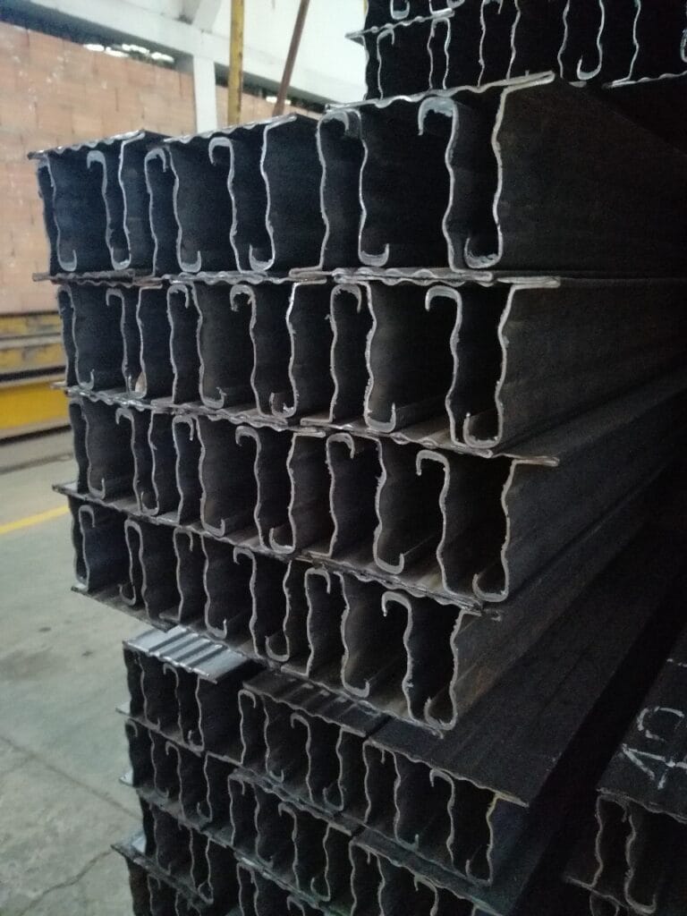 Industrial de Perfiles Superfil SAS – fabricamos y comercializamos ...